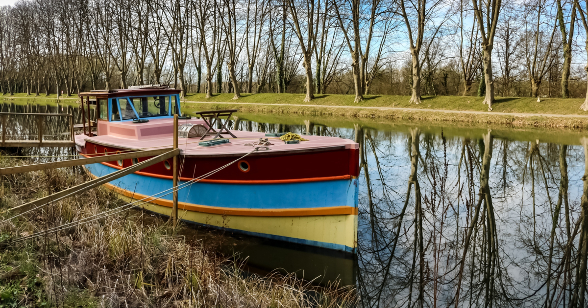 Au fil de l'eau, sur les plus beaux canaux de France
