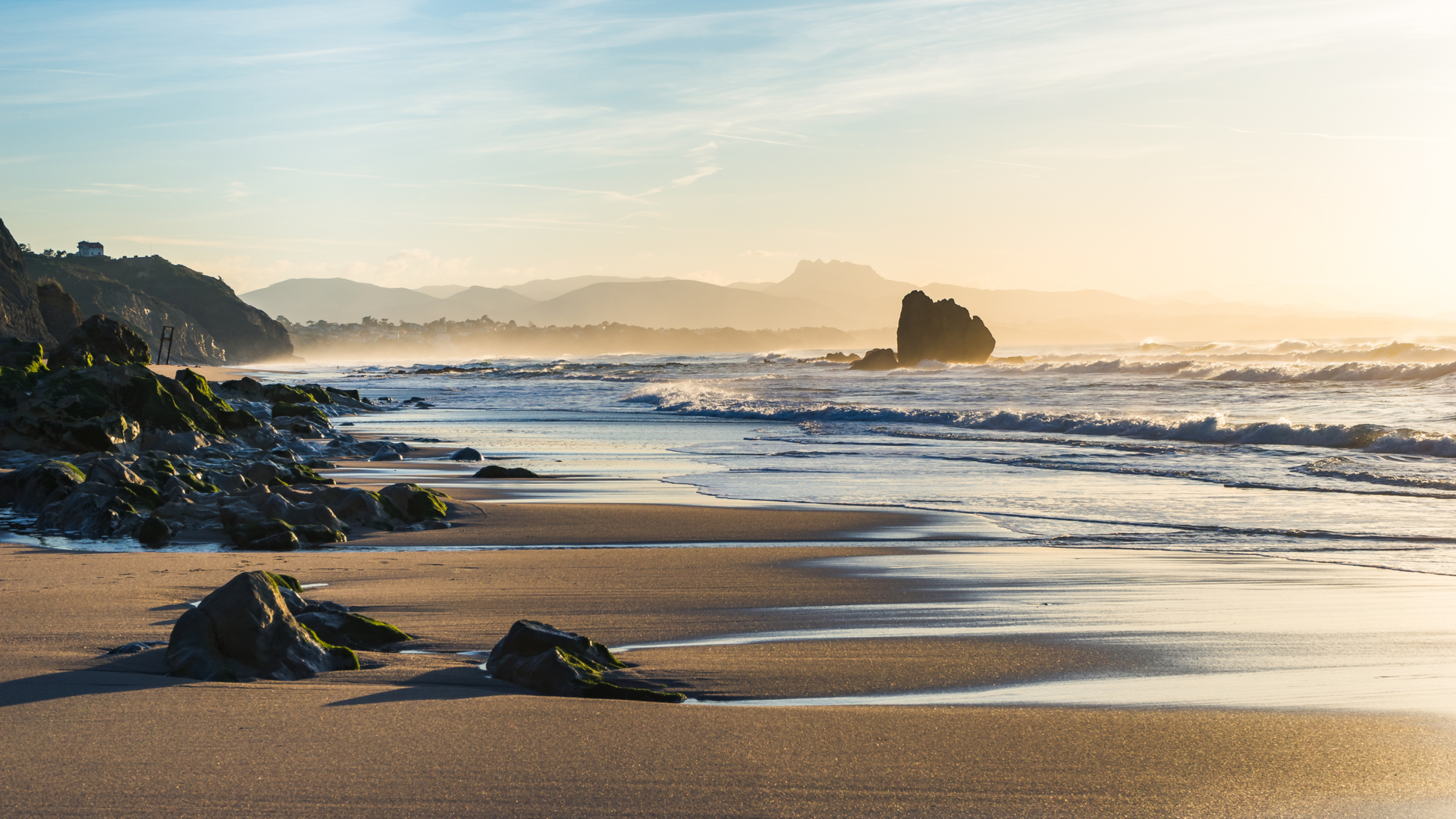 Entre montagnes et océan, le Pays Basque se dévoile intensément